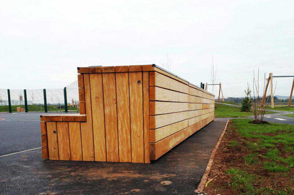 Blueton street furniture - Mild steel & timber Seating