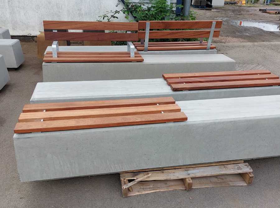 Blueton street furniture - Stone Seating