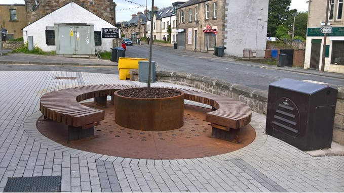 Blueton Limited - The new name in street furniture - Ref 1043.01 Corten ...